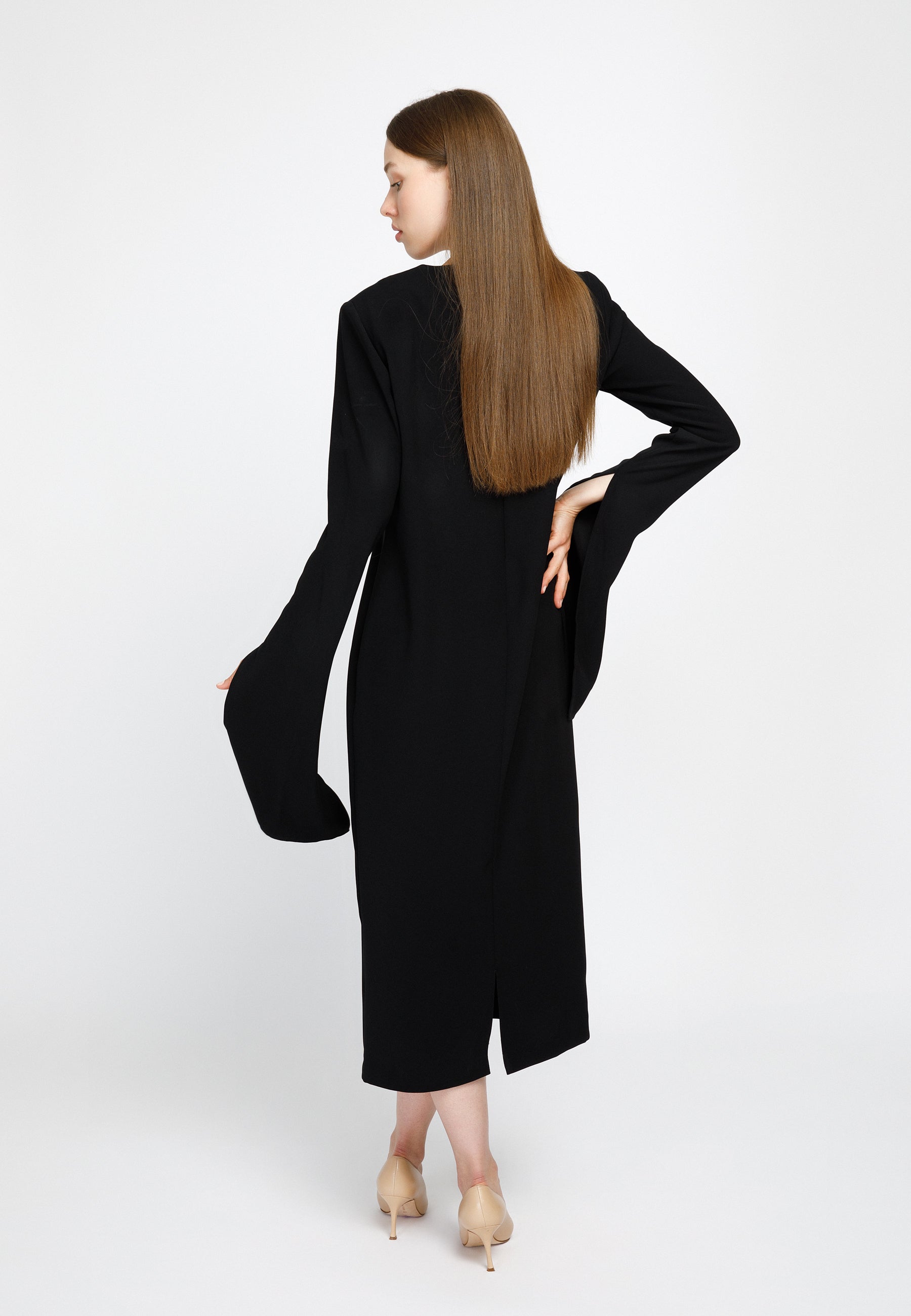 Midi Essential Dress with Elongated Sleeves – NARRO LONDON
